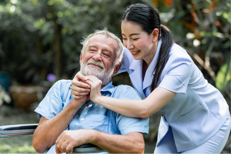 Conheça alguns alertas sobre a saúde mental do idoso - CMais Saúde